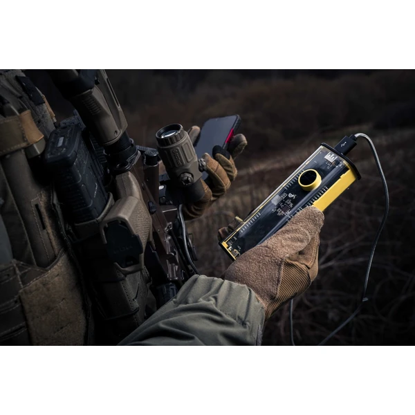 Tactical C4 Explosive powerbanka 19200mAh žlutá - iWant.cz